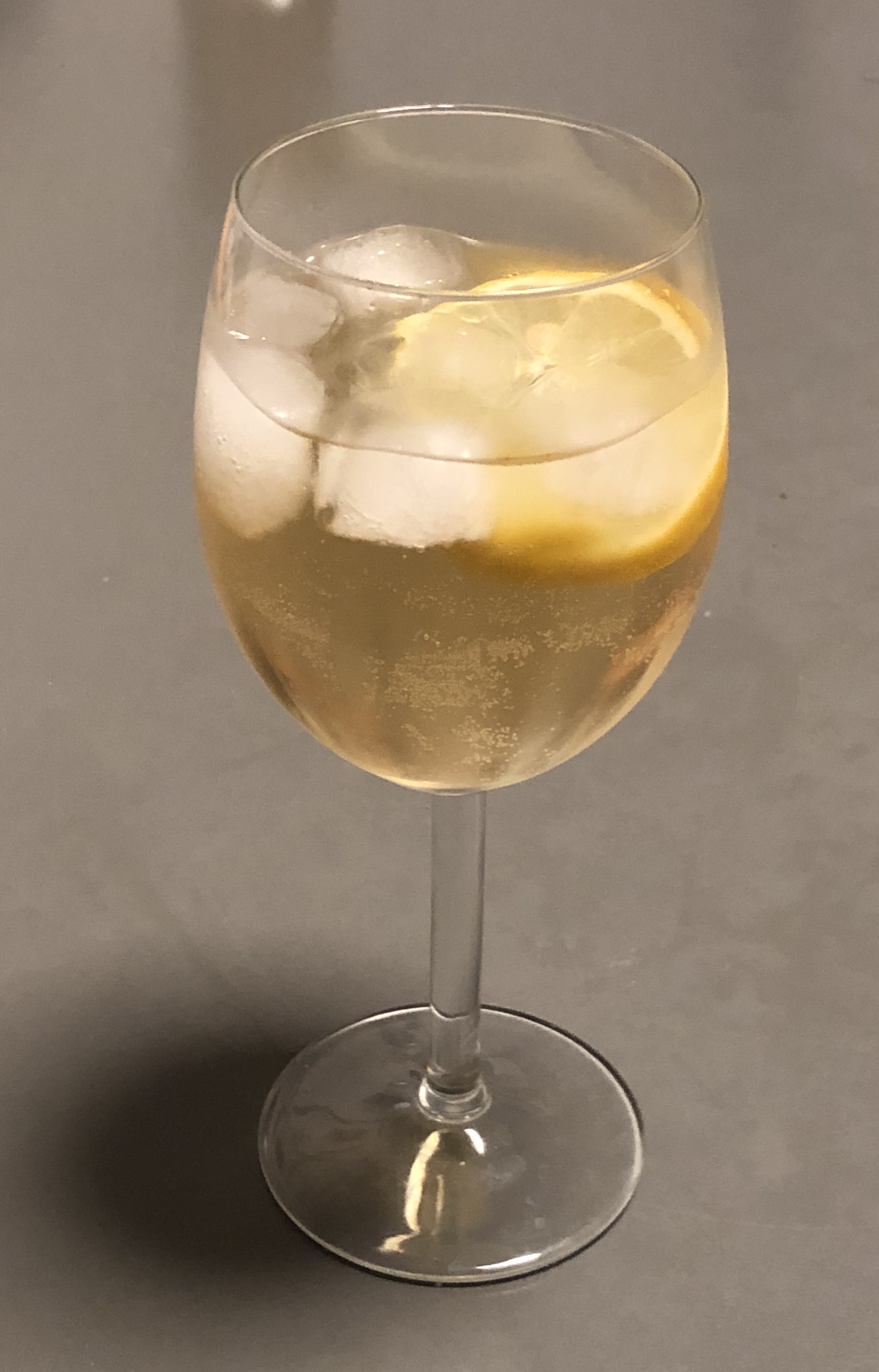 Martini Bianco & Soda | Phigas's yappings